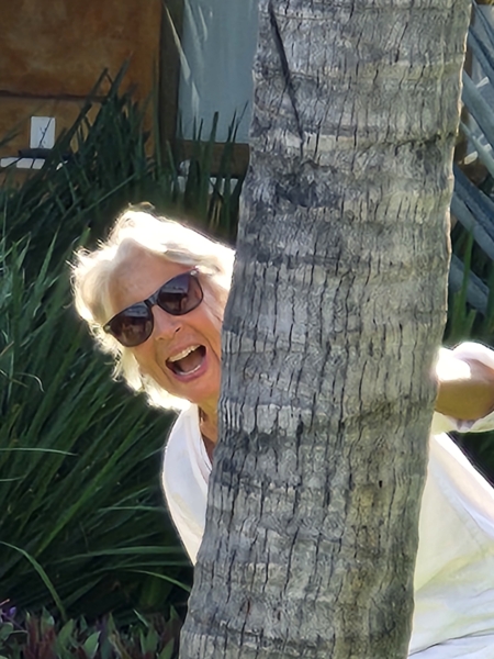 Pat Saunders-White - Official Website